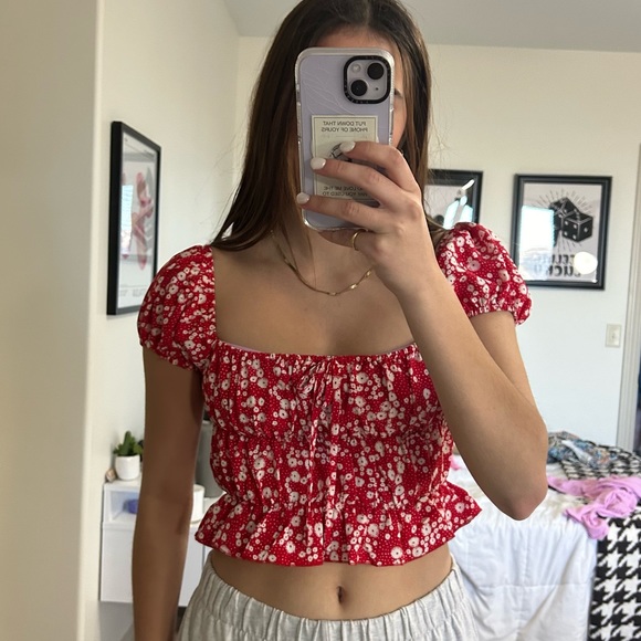 Showpo. | Tops | Showpo Floral Smocked Crop Top | Poshmark